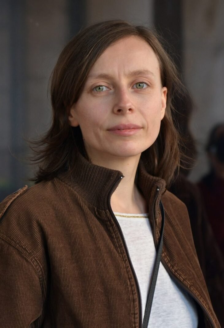 Amit úgy nevezünk, hogy élet – Mán-Várhegyi Réka: Vázlat valami máshoz ...